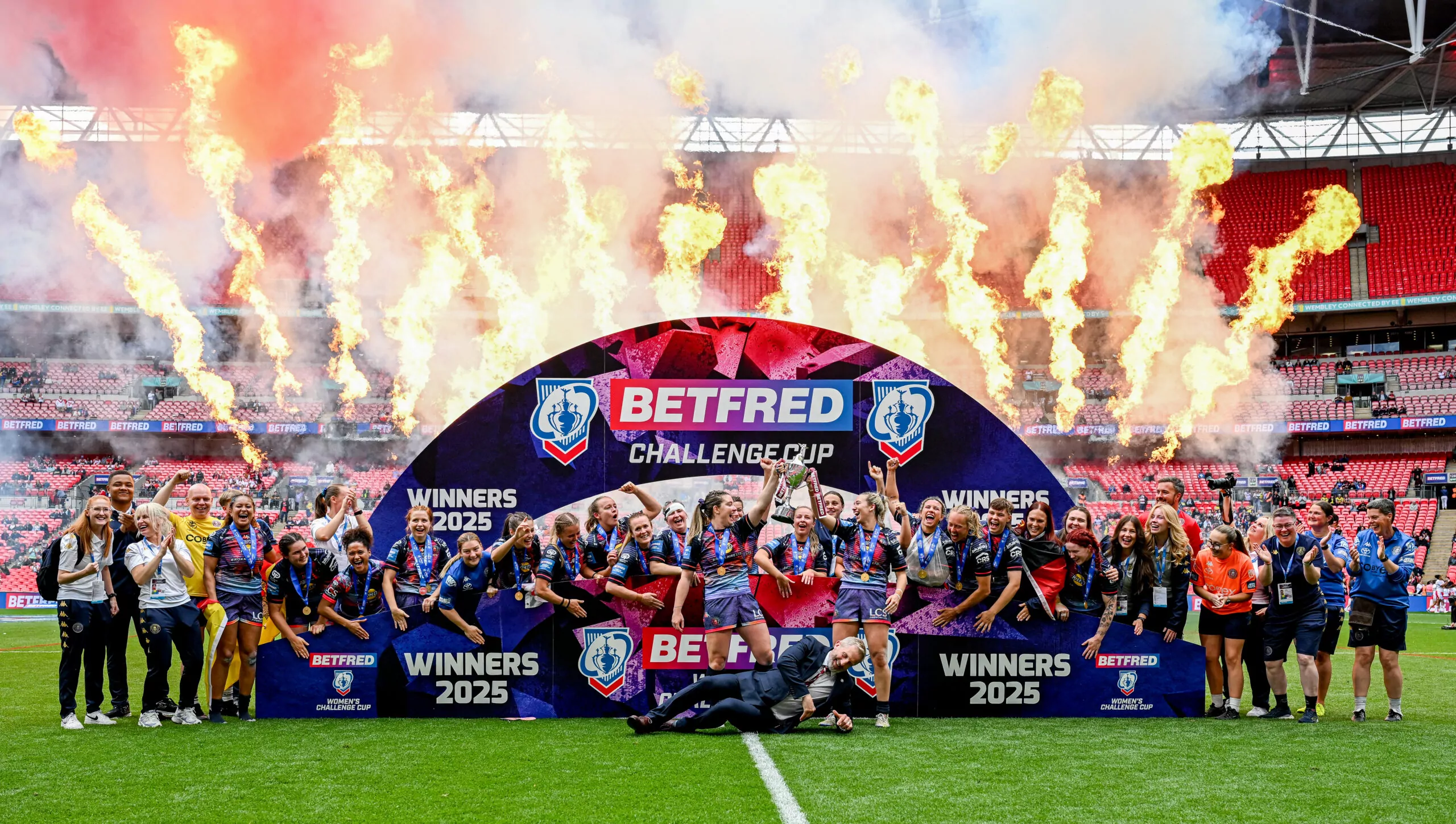 Warriors defeat Dragons in R24 - Wigan Warriors
