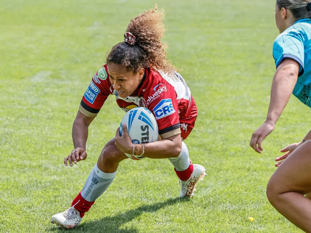 Women beat Huddersfield - Wigan Warriors