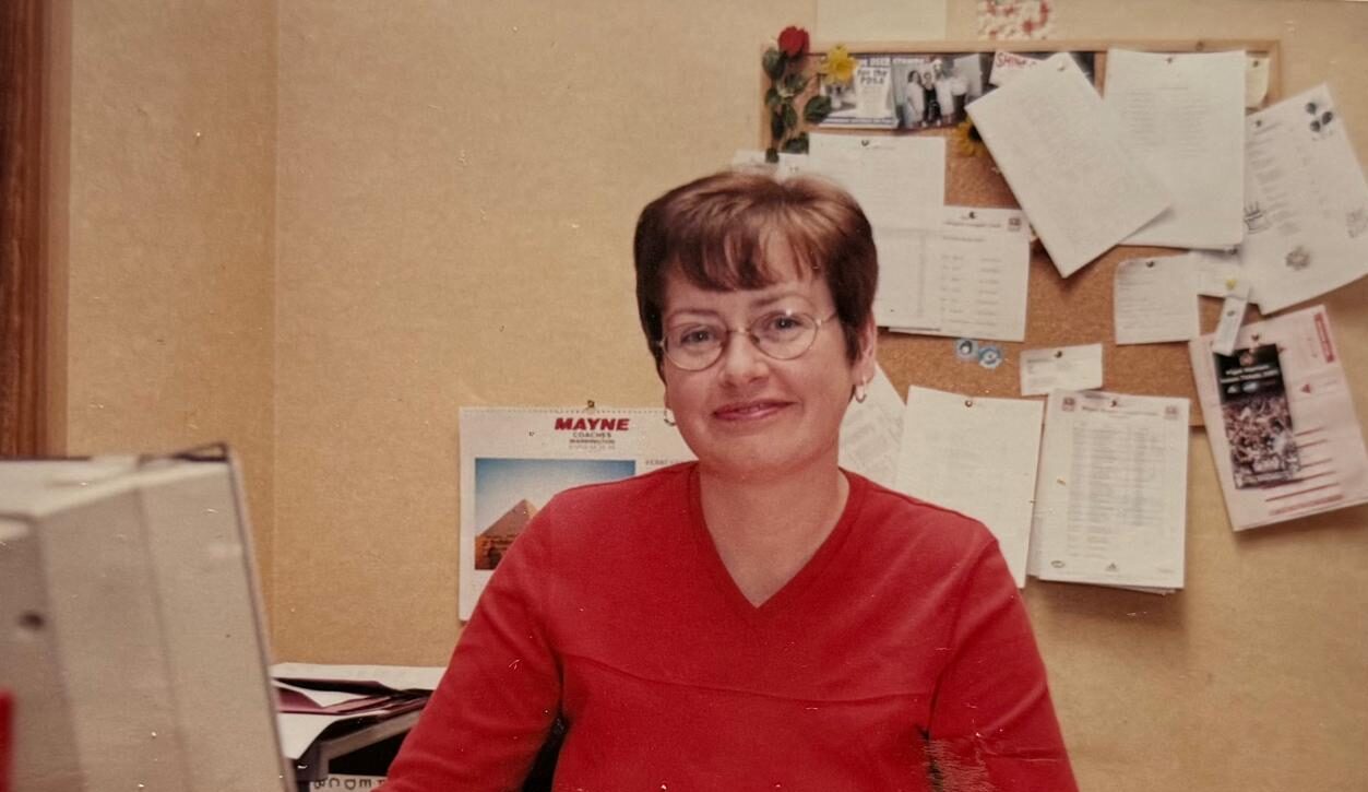 Mandy Johnston celebrates 40 years with the Warriors - Wigan Warriors